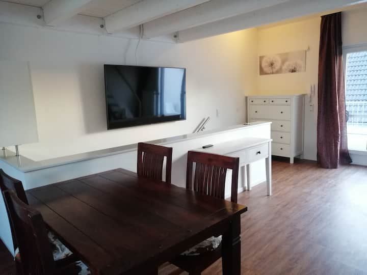 Modern, Central Flat Ideal For Single Or Couple. - Kelsterbach