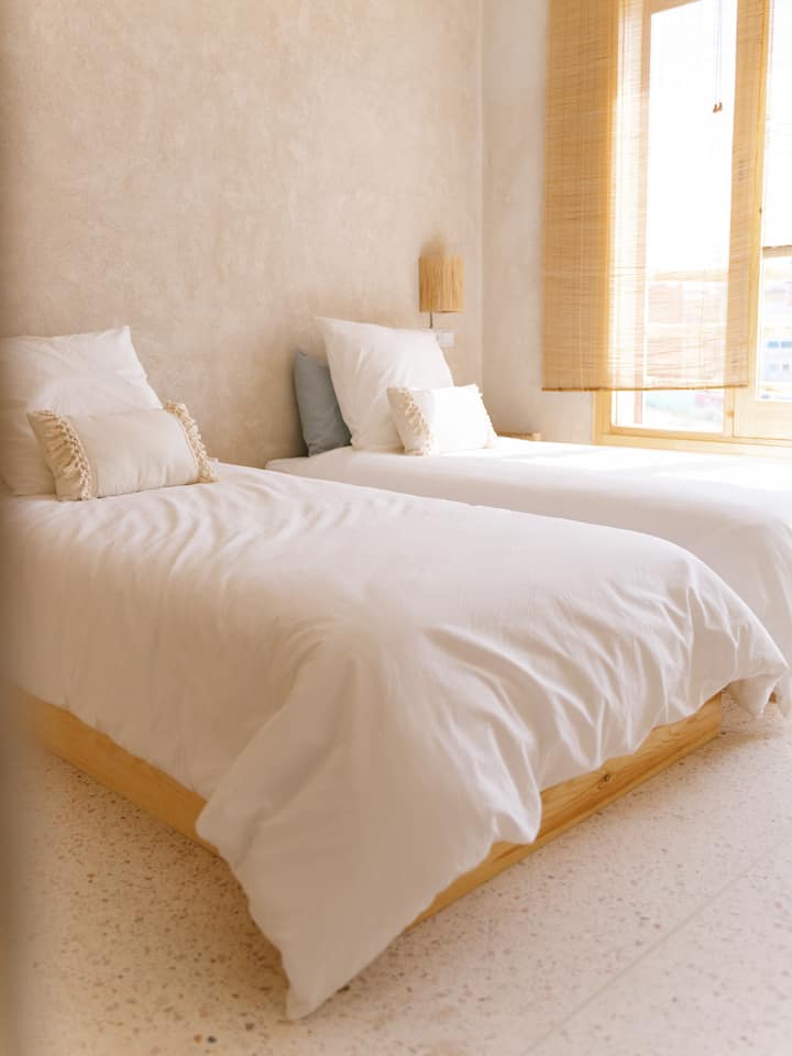 Malibu Surf House, Tamraght -