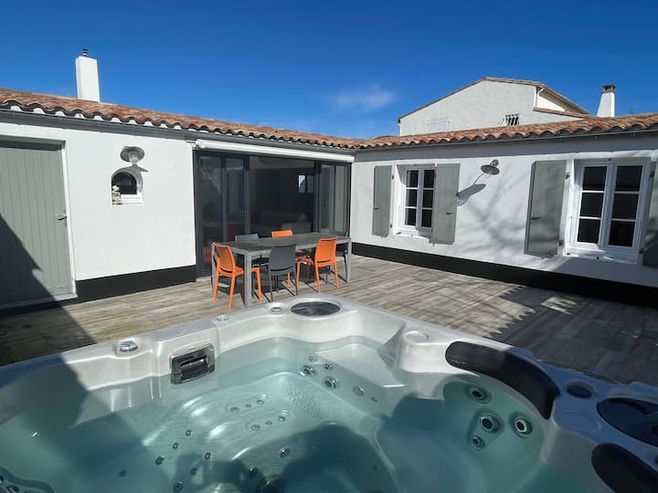 Belle Maison Avec Spa Et Jardin, Proche Plage - Saint-Martin-de-Ré