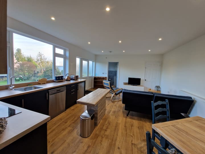 Stunning Wildlife Garden Retreat - Southend-on-Sea