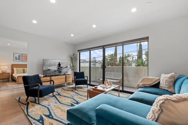 Melrose Place West Hollywood Stunner #3 - Beverly Hills