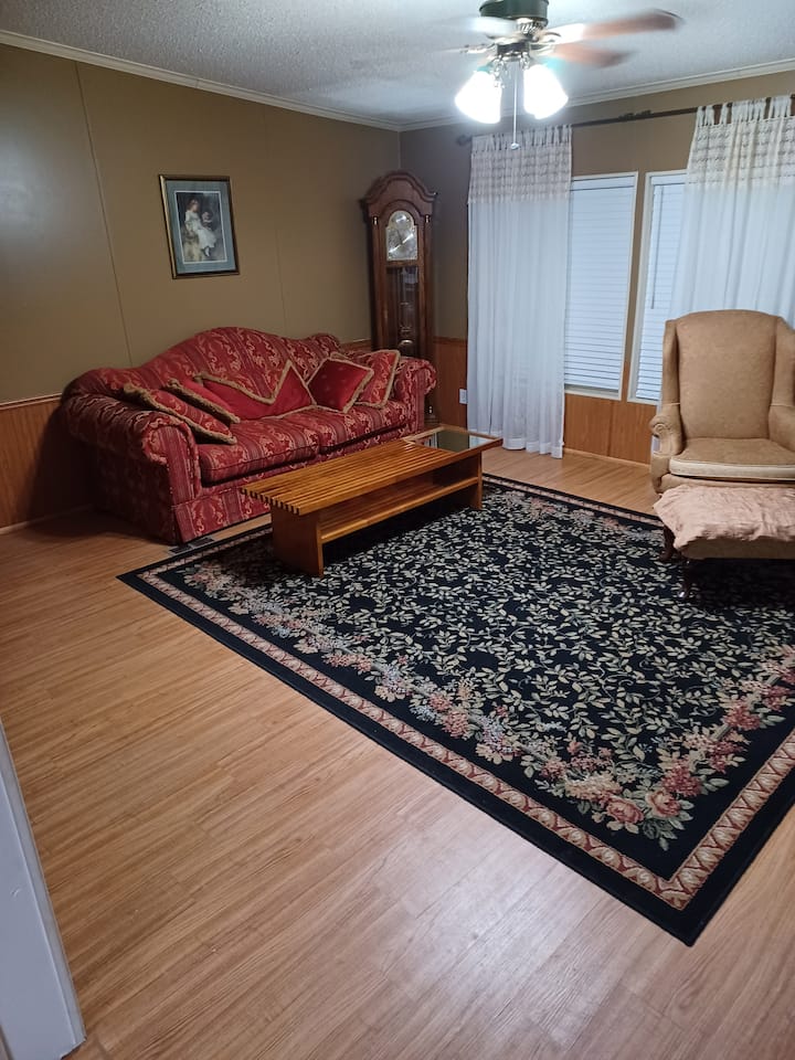 Country House - Handicap Access - Conroe, TX