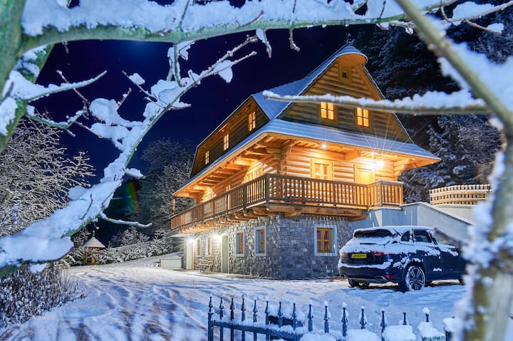 Chalet In Lučatín,  Lage Tatras - Eslovaquia