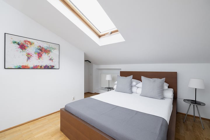 1-bedroom Apartment With Ac - Dluga 65 Street - Krakow