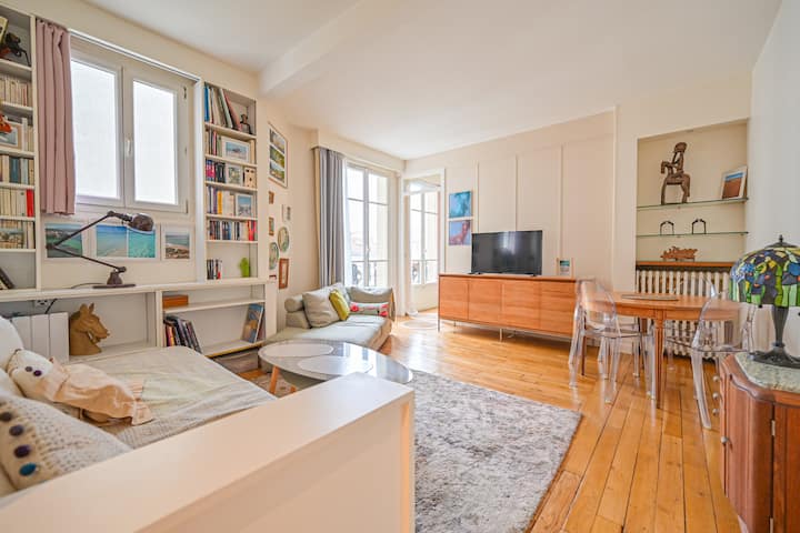 Appartement Lumineux | Suite Sérénité Paris - Quartier Saint-Germain-des-Prés