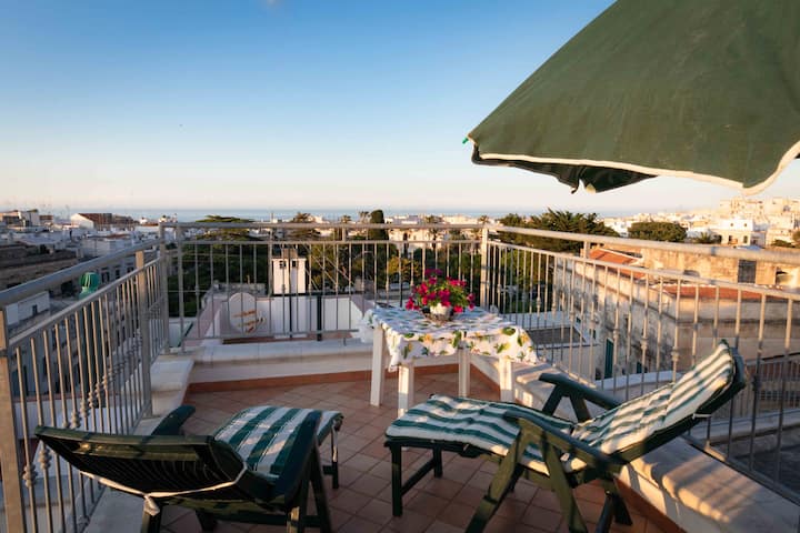 Meravigliosa Ostuni Terrazzo Vista Mare - Ostuni