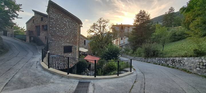 Gîte Proche Des Gorges De Daluis Et Entrevaux - Les Deux Alpes