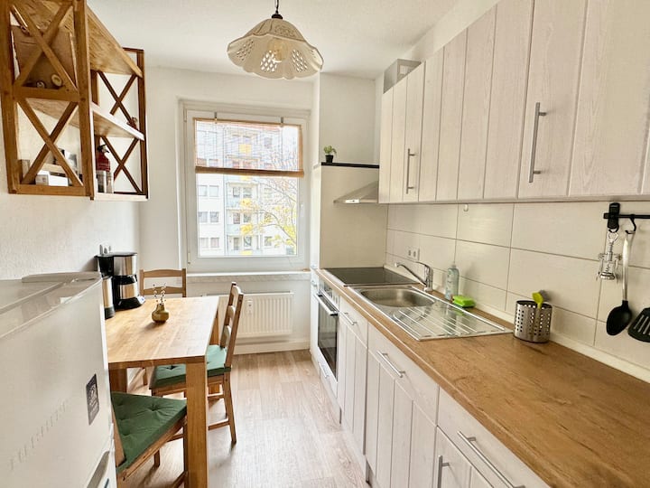 2-raum-wohnung Mit Balkon - Chemnitz