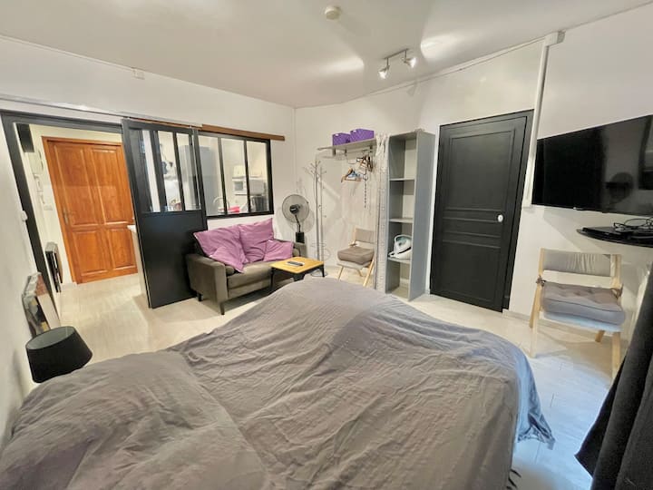 Logement F1 2 éToiles - Bourbon-l'Archambault