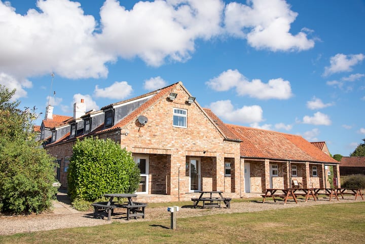The Bluebell Direct. The Wolds - Flamborough