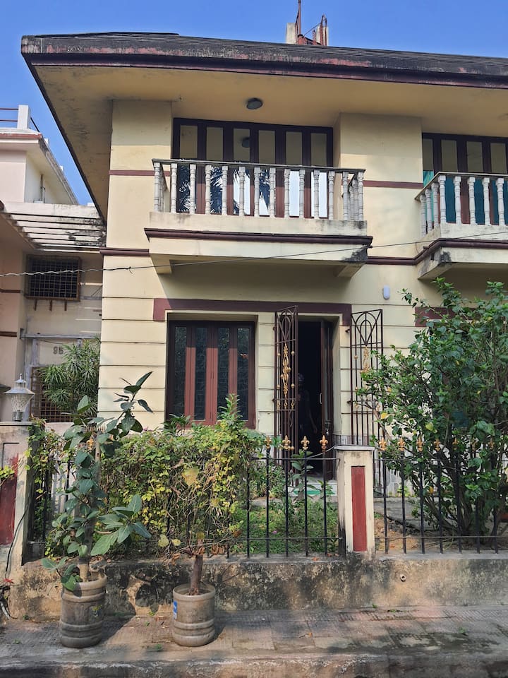 Sen's Villa - Dankuni
