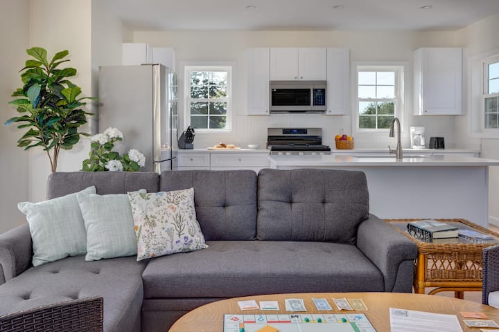 Whitestone Cottage - Block Island Inns - New Shoreham, RI