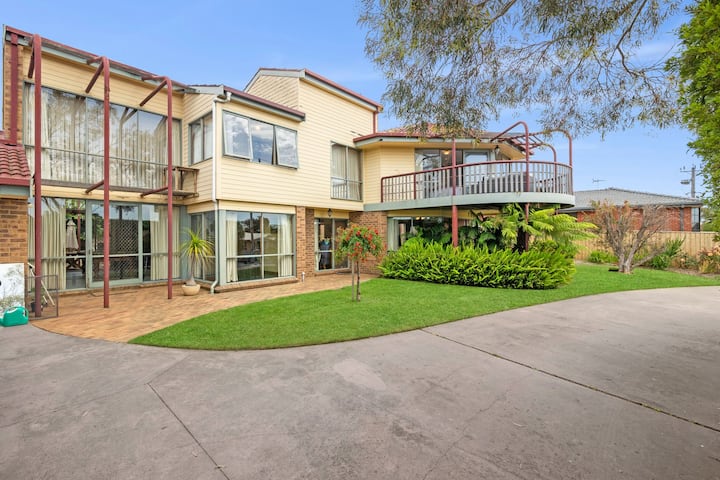 Central Fischer - Torquay