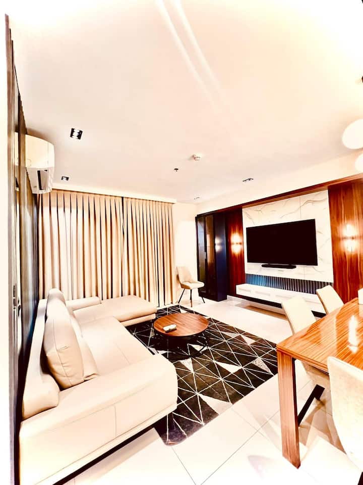 Lovely 1br Condo W/ Balcony 
(Open For Longterm) - Cebu City
