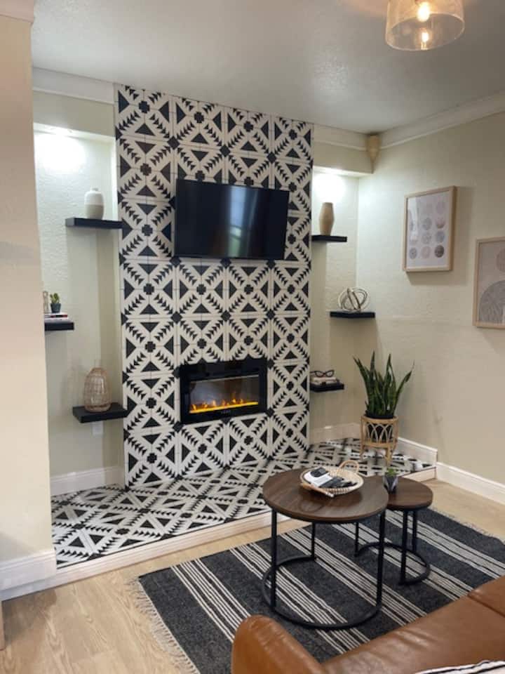 East Orlando Modern Studio - Christmas, FL