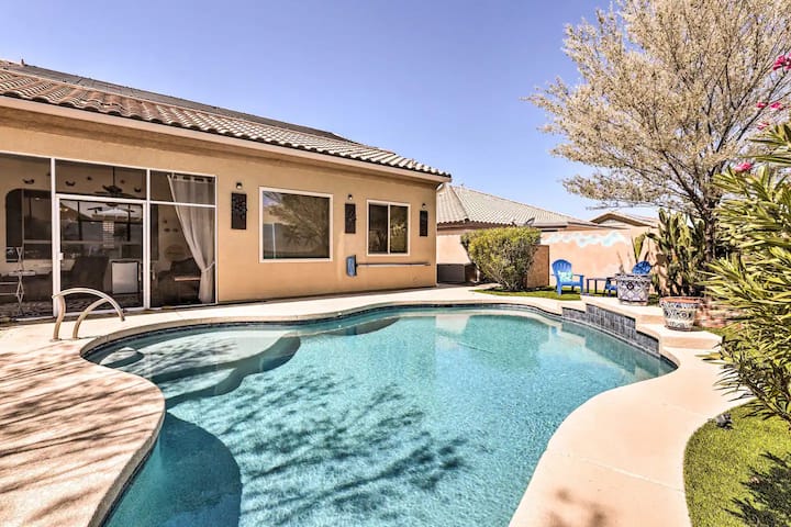 Peaceful Oasis Getaway With Breathtaking Backyard! - Goodyear, AZ