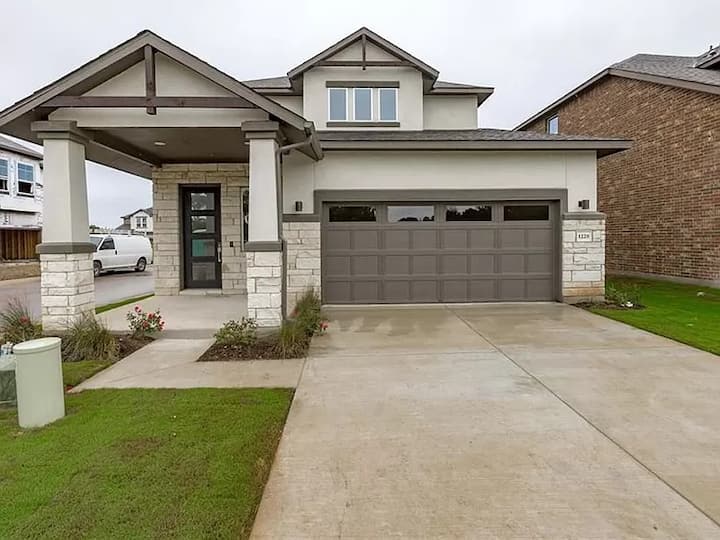Newer 3br Patio Comfy Kitchen Toiletry Safe Area - Georgetown, TX