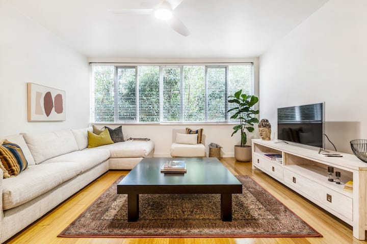 Coolullah Charm—your Cosy South Yarra Stay - Bayside City