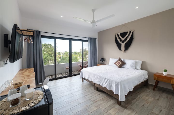 Estudio N8 Excelente Ubicación Cancún : Wi-fi + Ac - Cancún