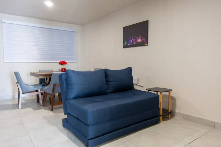 Comfortable Apartment, Top Location & Security - Guadalajara