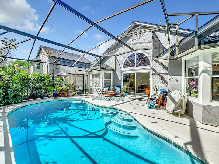 *New*water View+pool Midcentury Modern Farmhouse - Sanford, FL