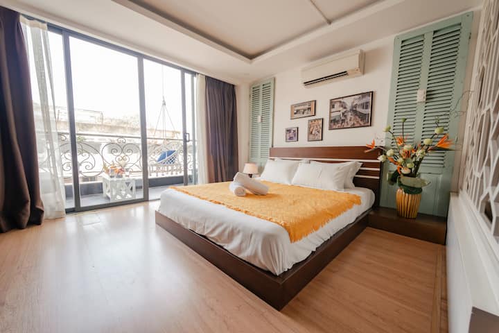 E5. Trendy Flat In The Heart Of D1 Hcmc - Ho Chi Minh City
