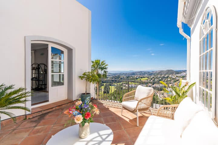 Beautifull And Stylish Townhouse With Sea Views - Benahavís