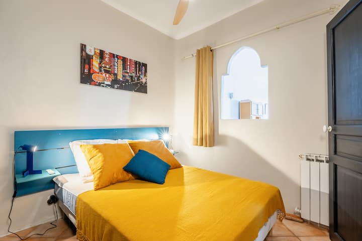Mimosa - Duplex Centre Historique (Clim + Parking) - La Ciotat