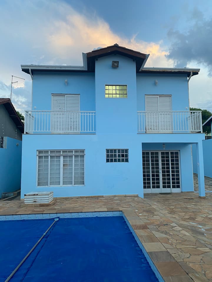 Casa Familiar Em Serra Negra - Amparo