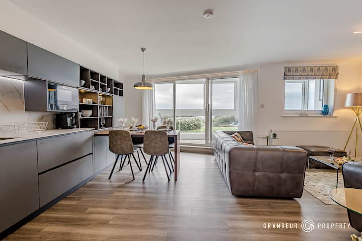 Shoreline Suite By Grandeur Property - Bournemouth
