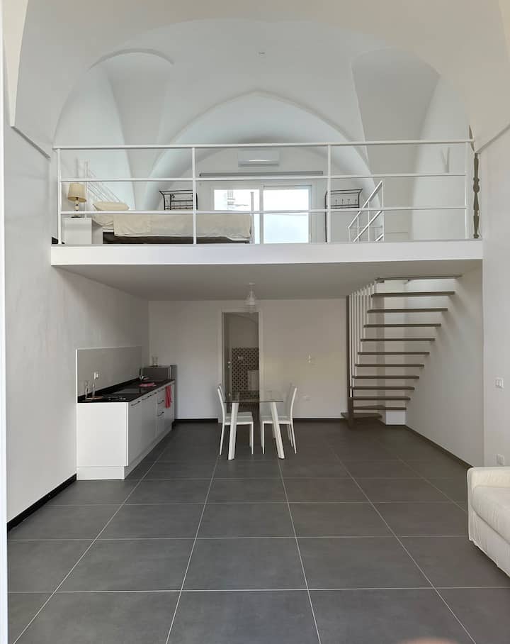 Loft Finemente Ristrutturato, 12 Km Gallipoli - Matino