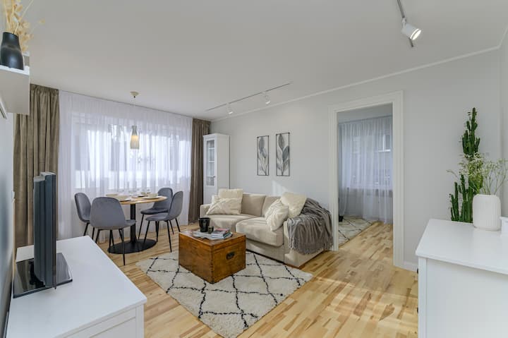 Cozy 1-bedroom Apartment In The City Centre - Tallinn