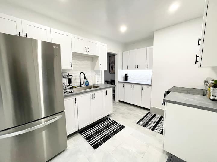 3 Bedroom Near River Side - Windsor