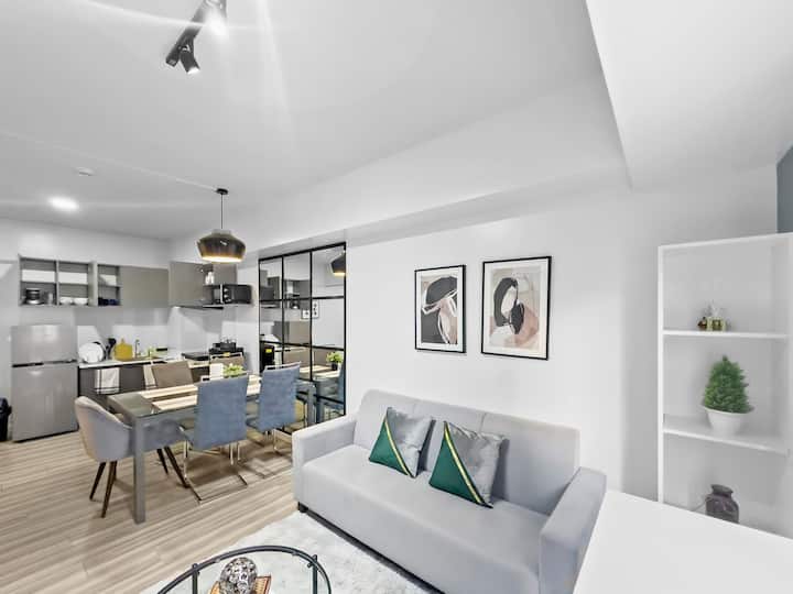 Minimalist 1 Br| 2 Beds | Near Ayala | Fast Wi-fi - Cebu City