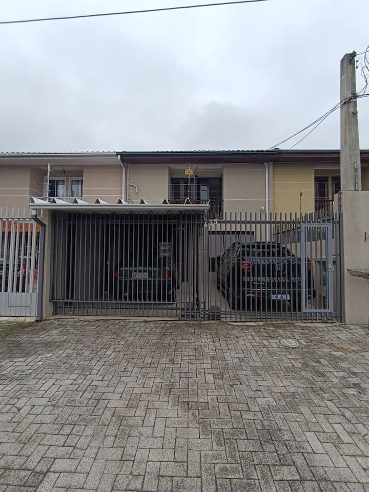 Sobrado Residencial óTima Localização - Curitiba