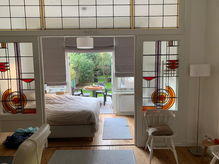 Executive Appartment With Garden - 블리싱건