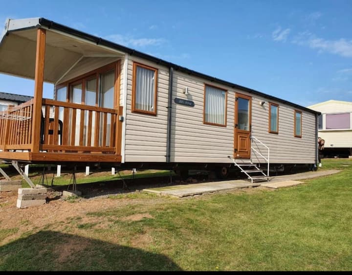 2 Bed, Sleeps 6, Wi-fi, Decking - Exmouth