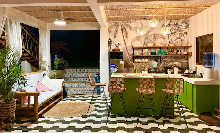 Filipino-latin Casa By The River - Maragondon