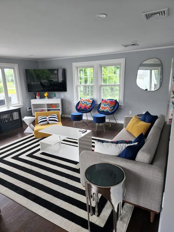 Middletown Modern Apartment - Ribryan Property - Newport, RI