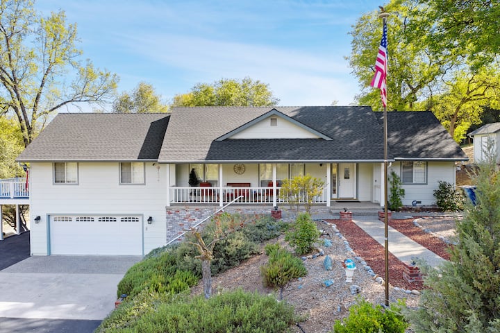 Harmony Home- Ev Charger - Oakhurst, CA