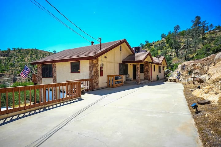 Coffee With A View - Kernville, CA