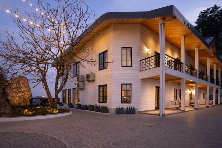 Lohonostays Airyland 7 Bedroom Villa - Mussoorie