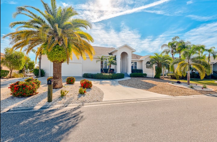 Waterfront Retreat - Apollo Beach, FL