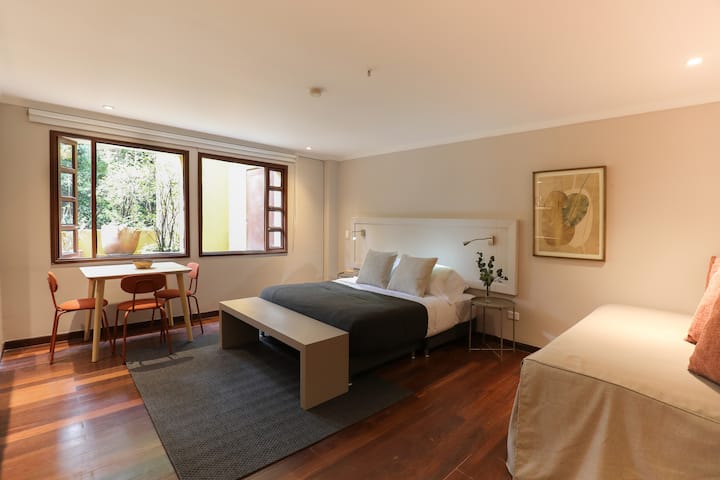 Comfort And Style In Zona G | Pet Friendly - Bogotá