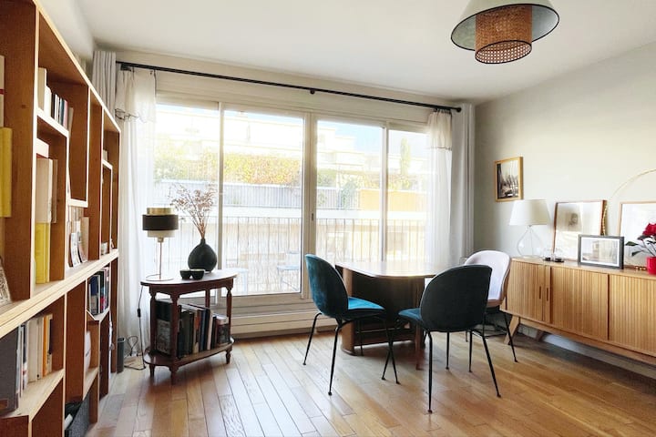 Calme Et Lumineux Appartement - Paris