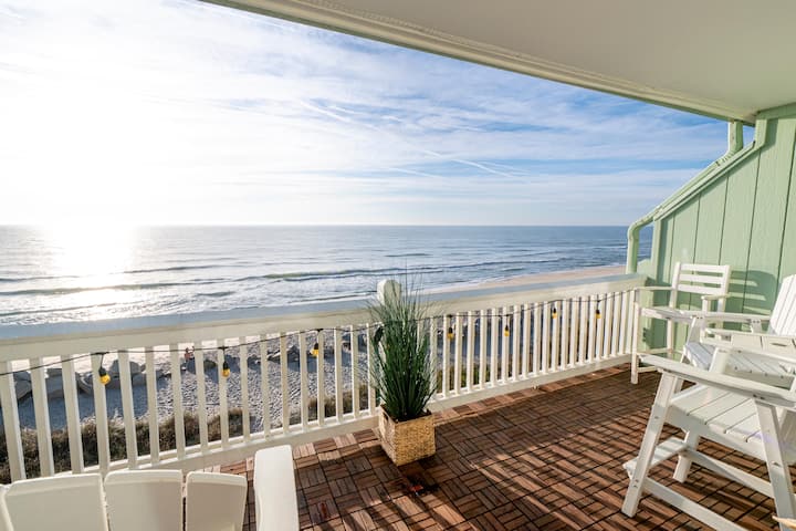 The Moon Tower - A View To Paradise! - Carolina Beach, NC