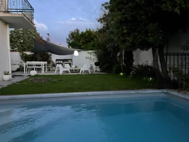 Maison Très Appréciée - Nîmes