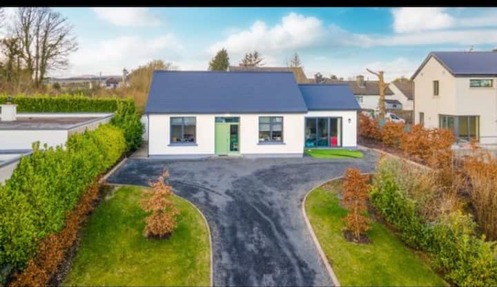 Warm Cosy Quiet And Modern - Castlebar