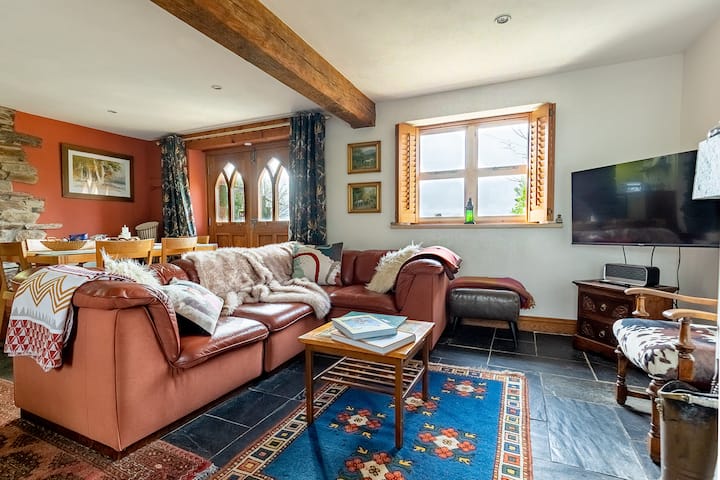 Two Bed Cottage With Log Burner & Incredible Views - Loweswater