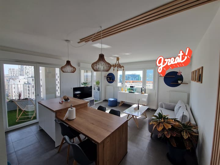 Joliette Sur Mer - Marsiglia